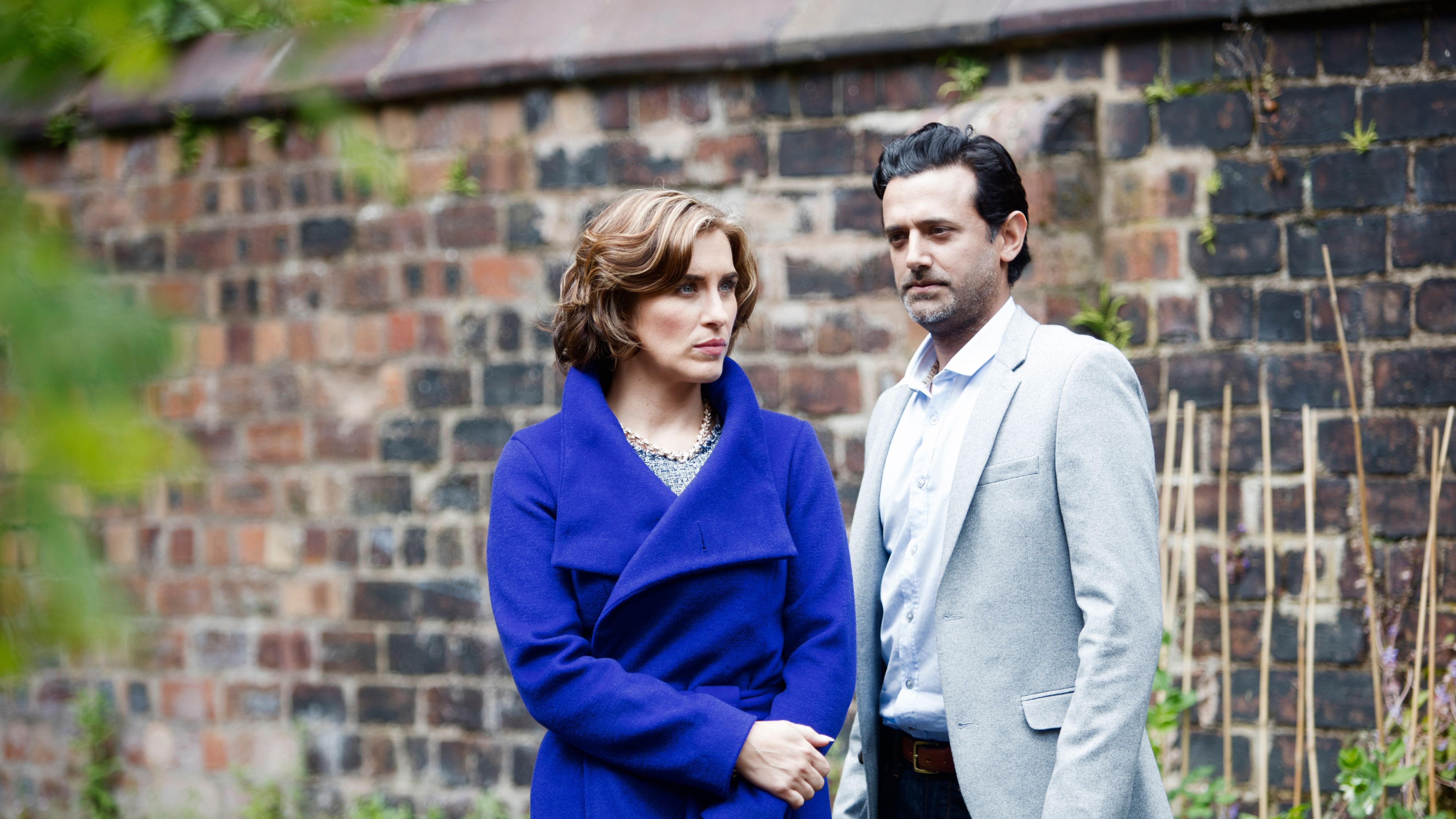 Watch The Replacement live or on-demand | Freeview Australia