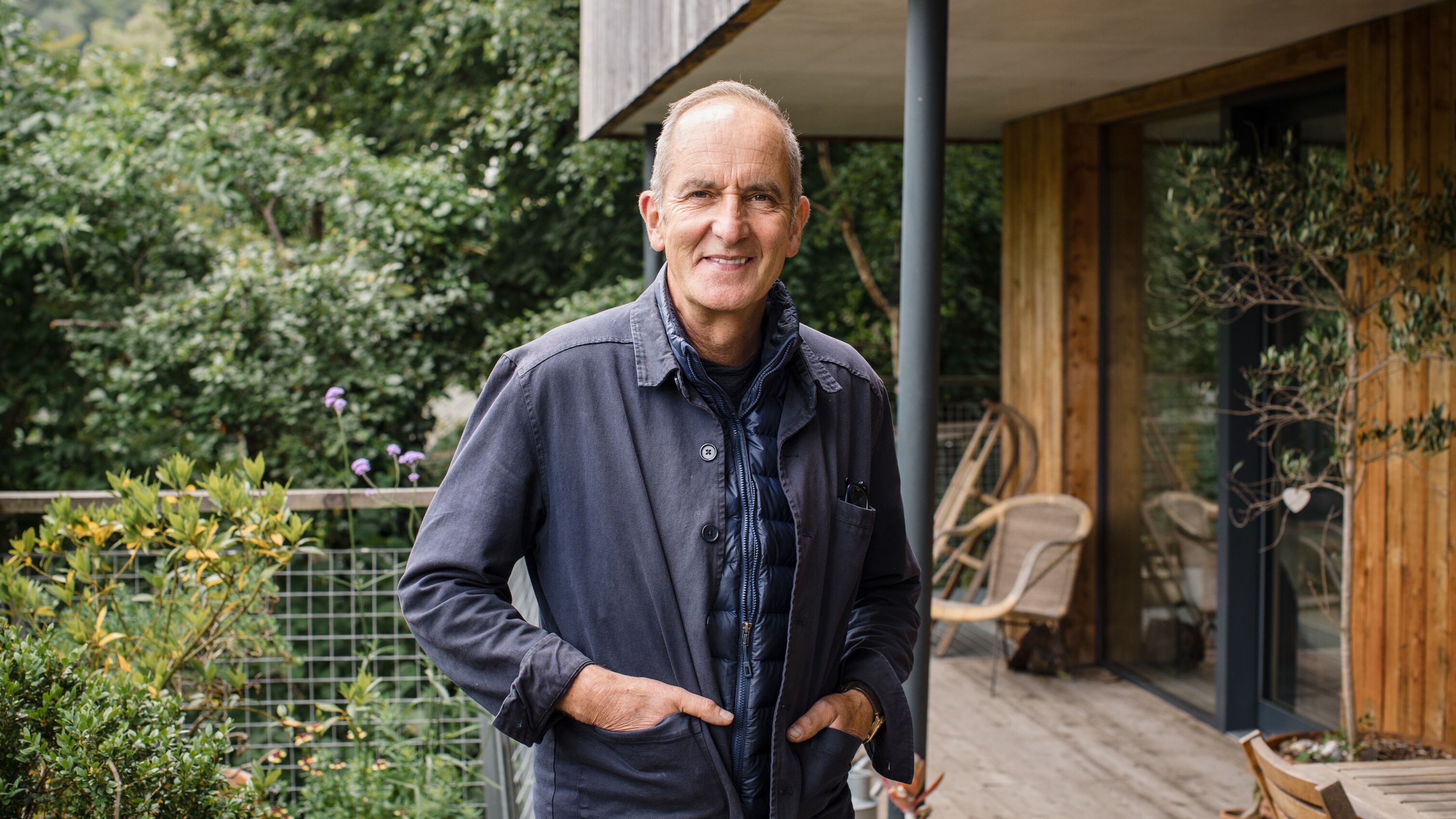 Watch Grand Designs Revisited live or on-demand | Freeview Australia