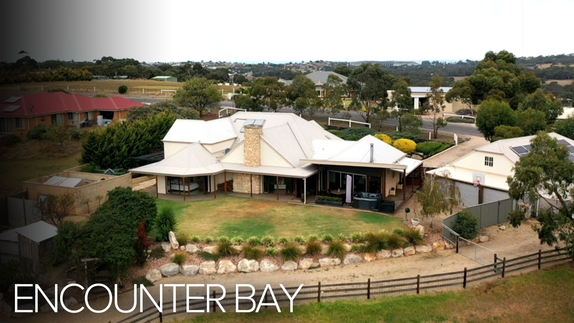 Watch Country House Hunters live or on-demand | Freeview Australia