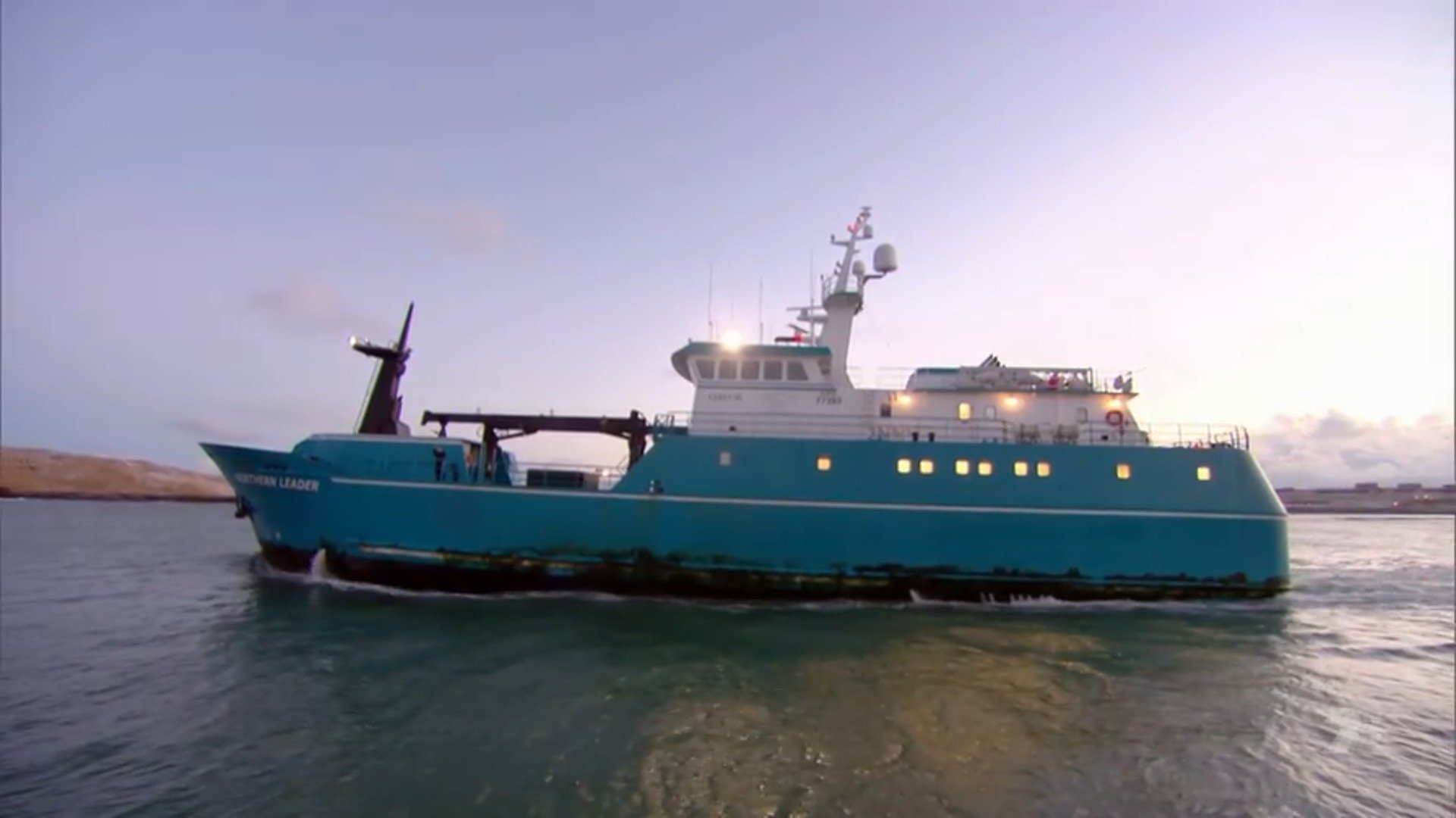 Watch Mighty Ships live or on-demand | Freeview Australia