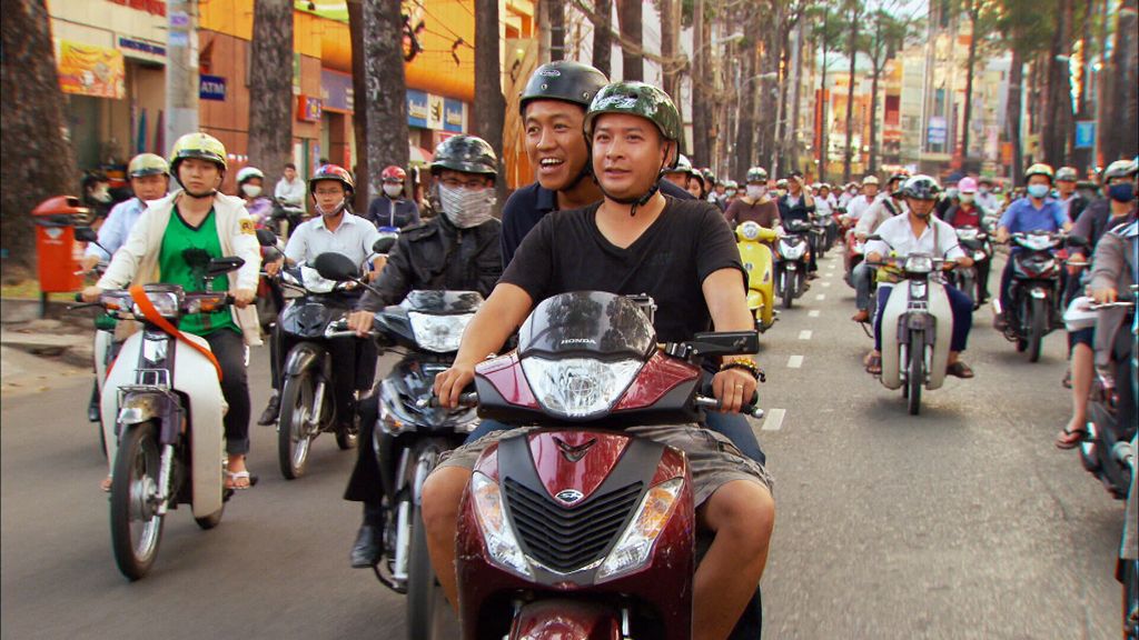 Watch Anh Does Vietnam live or on-demand | Freeview Australia